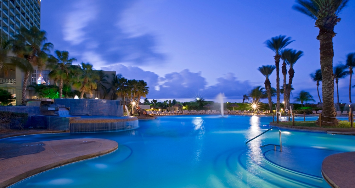 10 Exotic Hotels Around The World - TravelTourXP.com