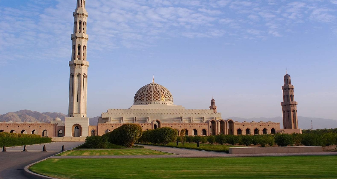 9 Spectacular Attractions In Oman That You Must Visit - TravelTourXP.com