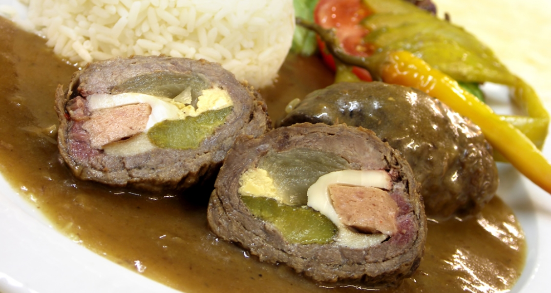 12 Top Foods And Drinks In The Czech Republic - TravelTourXP.com