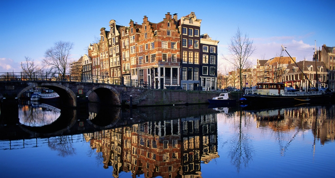 6 Famous Buildings In Netherland You Must Not Miss - TravelTourXP.com
