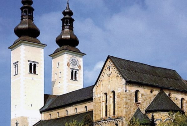11 Captivating Honeymoon Destinations In Austria - TravelTourXP.com